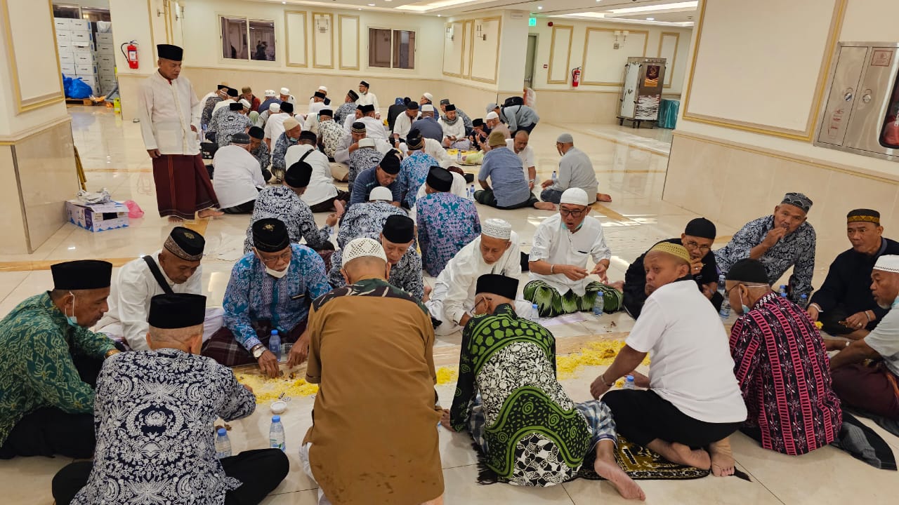 Reportase Makkah 14, Kiprah PCIM Arab Saudi Menjamu Jama’ah KBIHU ...